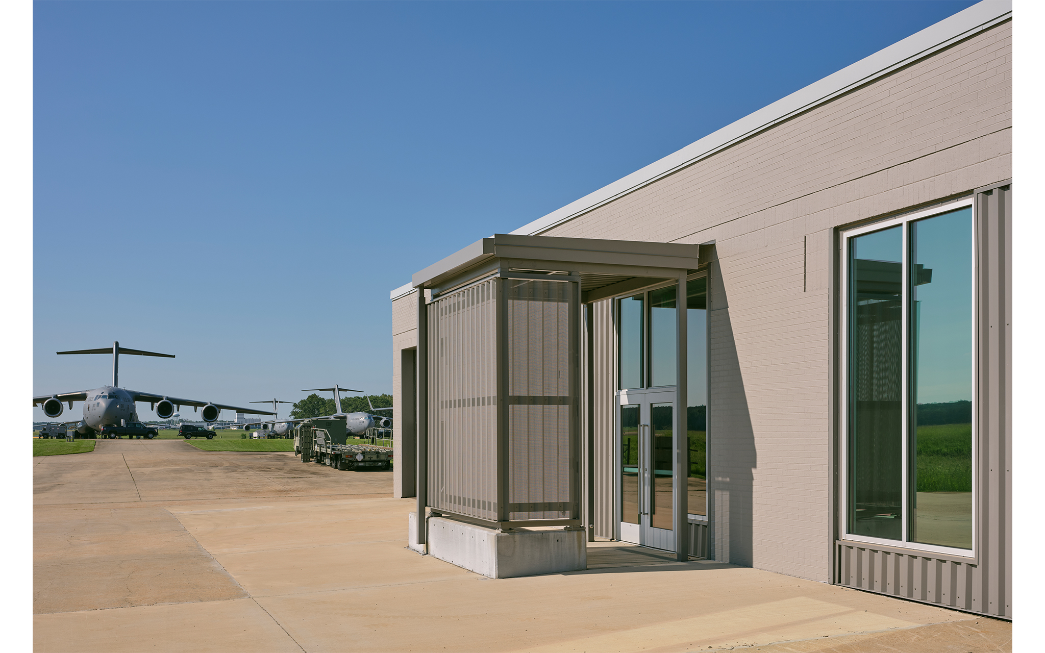 Duvall Decker » Small Air Terminal