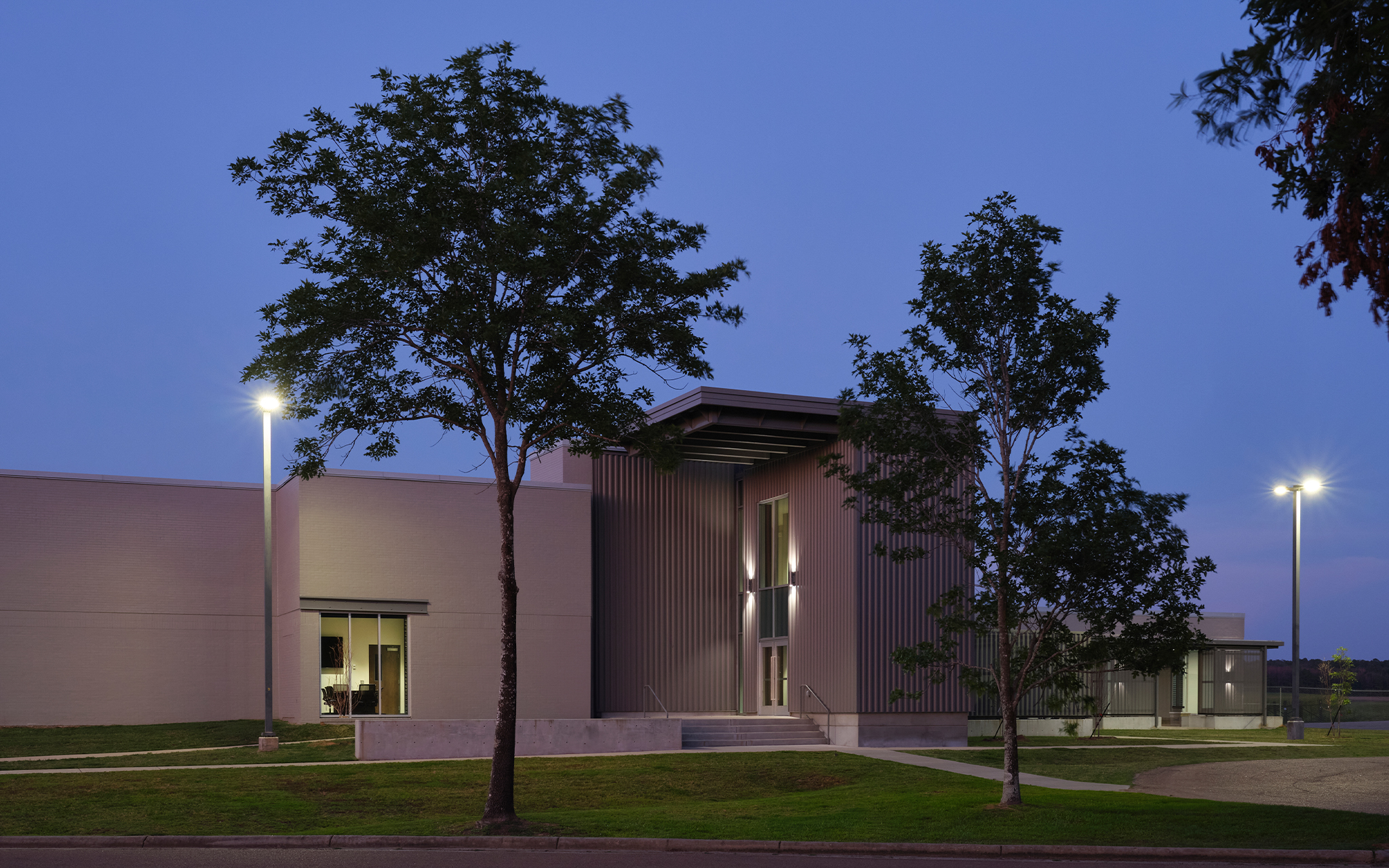 Duvall Decker » Small Air Terminal